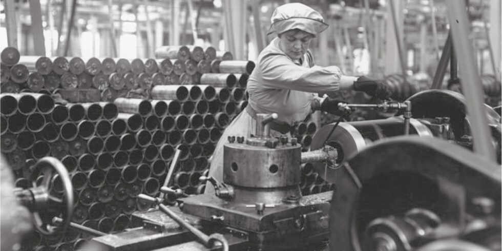 #ForgottenFriday - Women At War: The Munitionettes - Eden Camp Modern ...